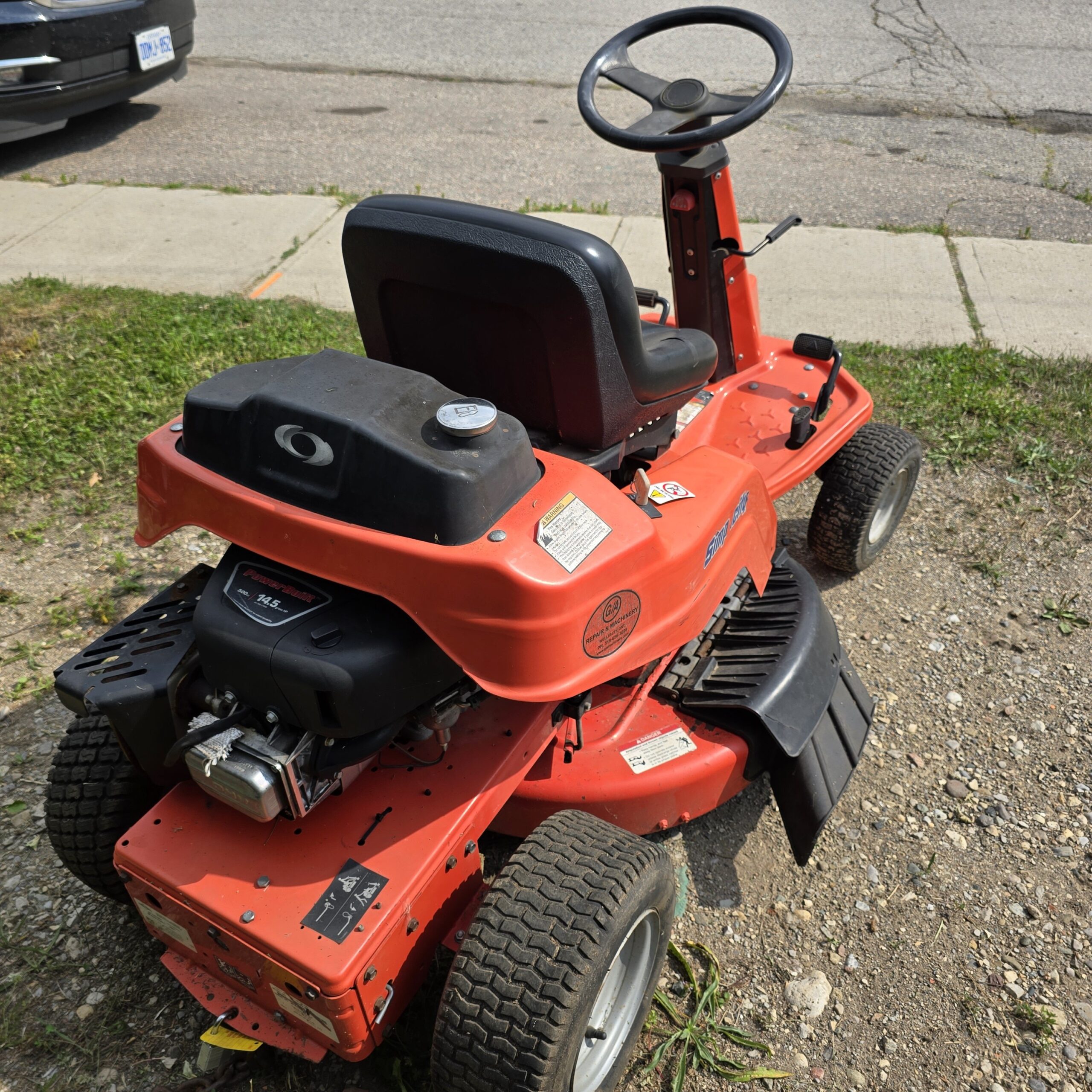 Used Simplicity Riding Mower – G/A Machinery Sales